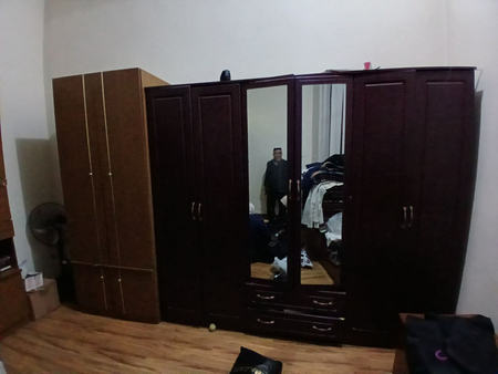 Мебел шкафлар обеденный стол  сотилади