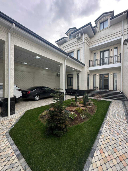 Продается Евро дом Амир Темур махала  400м2