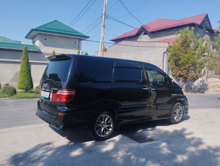 Toyota Alphard 2.4