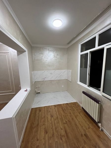 Продаётся 1/3/4 на мв.Феруза