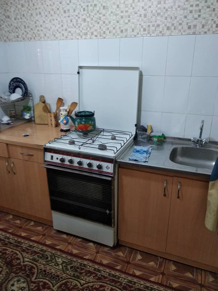 Здаёться однакомнатная квартира. До канала. Семейной паре.