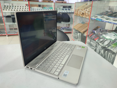 HP pavilion i5 10 avlod metal korpus