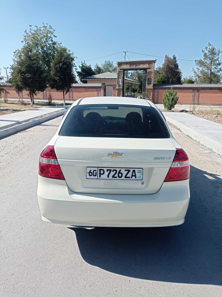 Nexia 3 2019 yil 300 yurgan Gazi bor