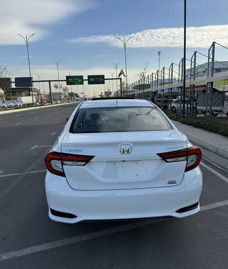 Honda Crider 2024  bo'lib to'lashga yoki naxtga