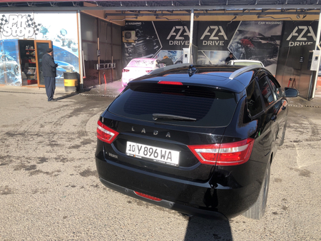 Lada vesta sw 2021 dekabr salondan chiqqan