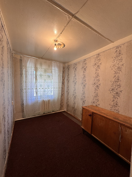 Продажа 2-х ком Спутник-6 с огородом 1-этаж