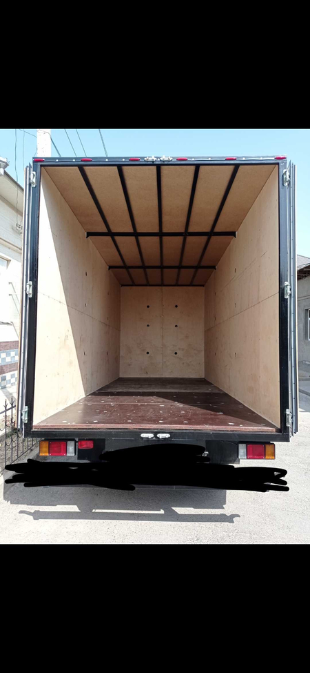 ISUZU 5 tonna li ga BÒRT 26 kubali sotiladi