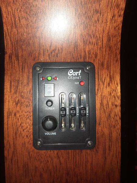 Cort CE 304 T Gitara