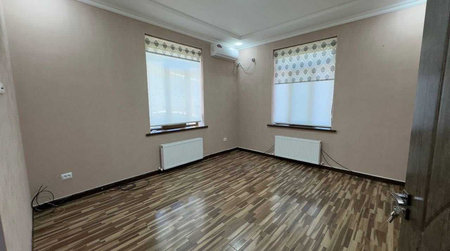 Продается помещение под Коммерция срочно!!! 194м2    (166652)