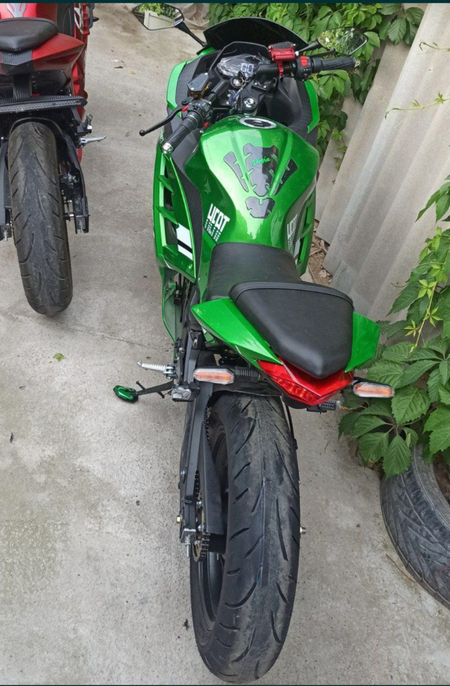 Электро мотоцикл. Kawasaki Ninja . 3.000w. 
Китай. 
Точная копия Kawas
