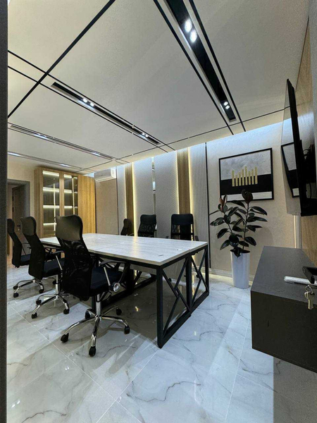 Продается офис 100м². Ор-р: Яккасарайский  налоговый