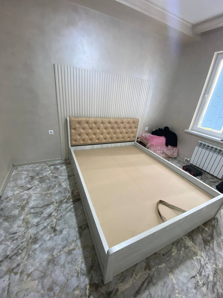 Spalni ikki kishilik kravat