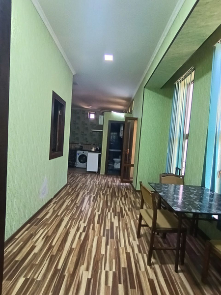 1 ярим сотихли коттедж ижарага берилади