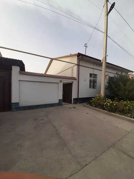 Срочно продается дом по ул  Илгор Шох