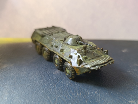 БТР -80 модель  1/100 масштабе