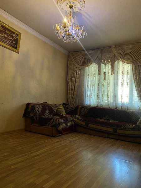 Юнусобод-8. 3/3/4. 72м². Ор/р Беллюр Ресторан. Z.