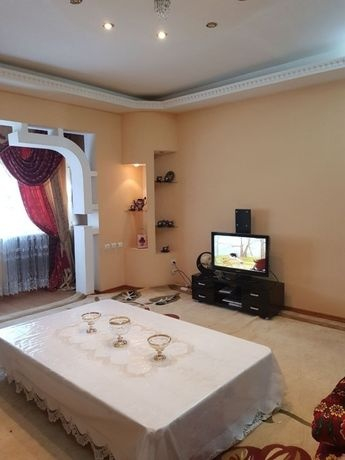 Сдается 2 комнатная квартира. Жангох.