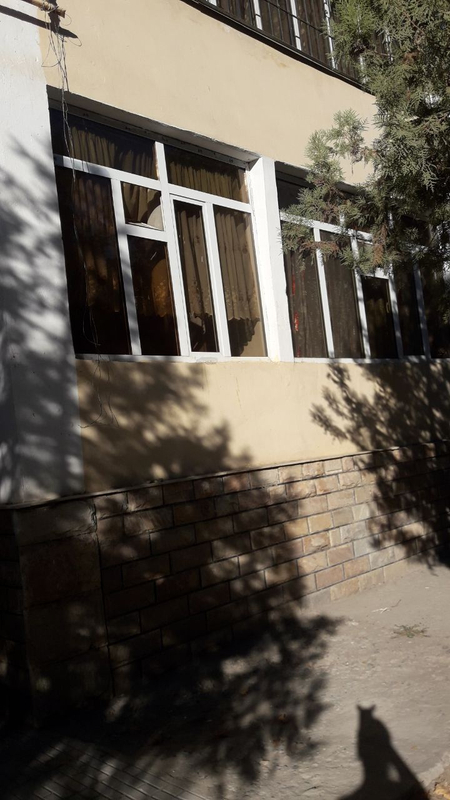 В районе Олтин Самарканд сдаётся 2 ком кв