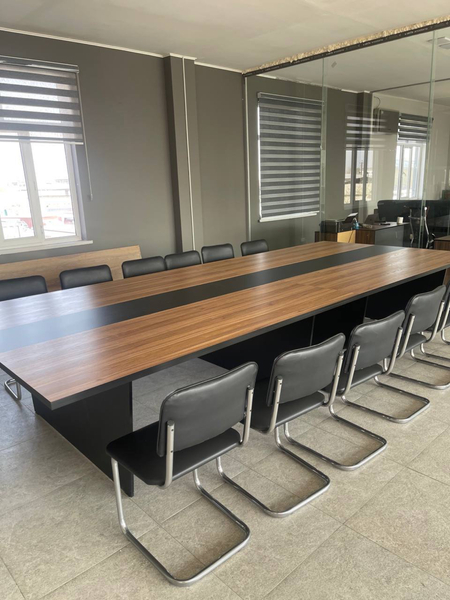 Mebel ofis seminarni stol majlis stoli stol peregovorni ofis mebellari