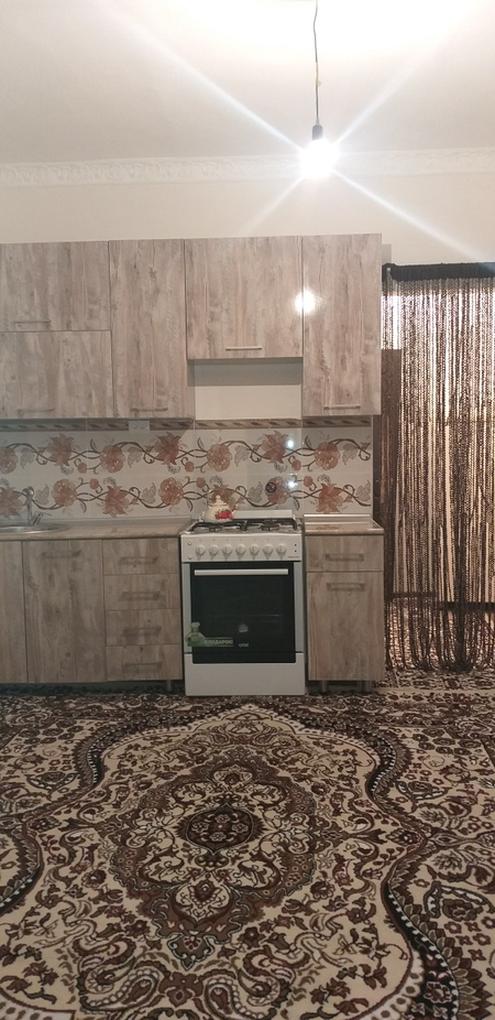 Аренда Қўйлиқ бозор орқаси 1 хона