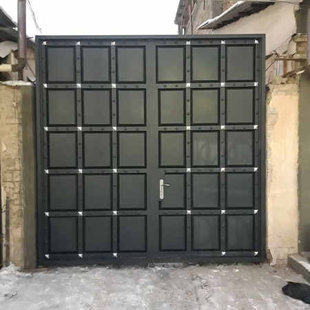 Xay tek darvozalar