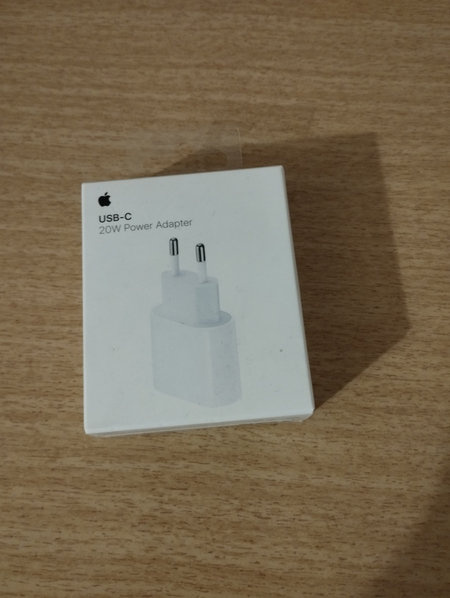 Продам адаптер apple