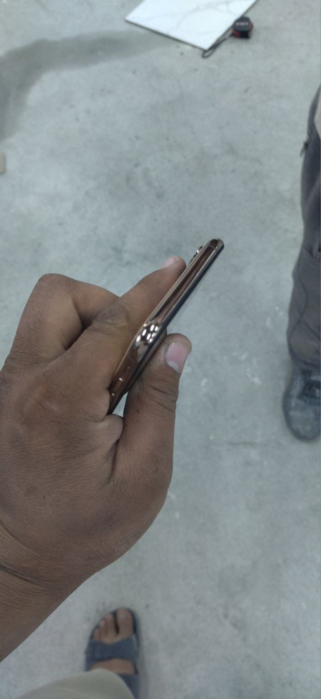 IPhone x s max 256