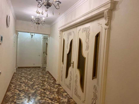 Срочно сдается 4/5/5 квартира 120 м²   Ор-р: МВД,Корзинка  (ХМЕ)