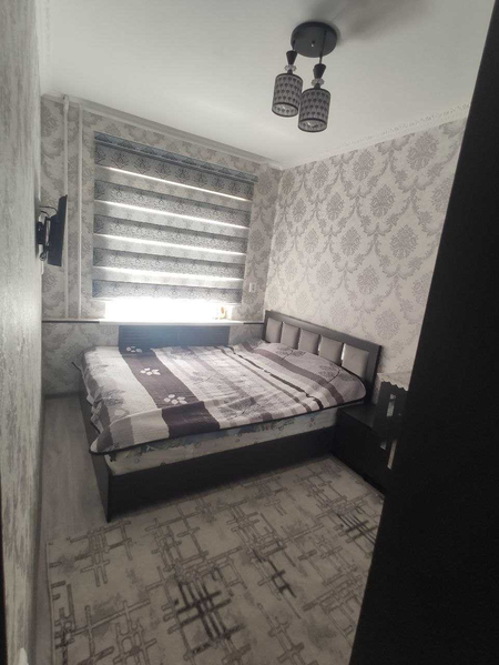 Срочно продается 3-х комн квартира в Куйлюк улица Мунис, 3/4/5