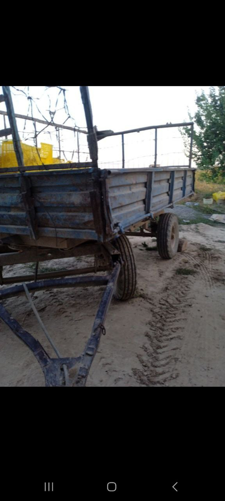 Traktor va qo'shimchalar