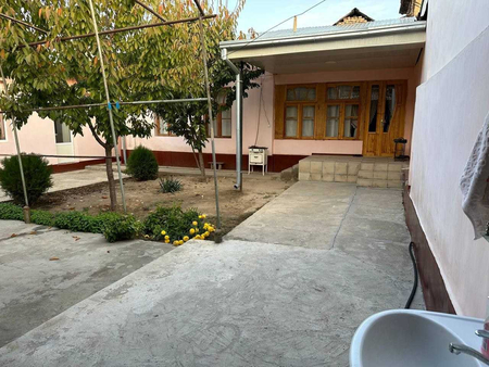 Срочно Бодомзор махаллада уй сотилади.