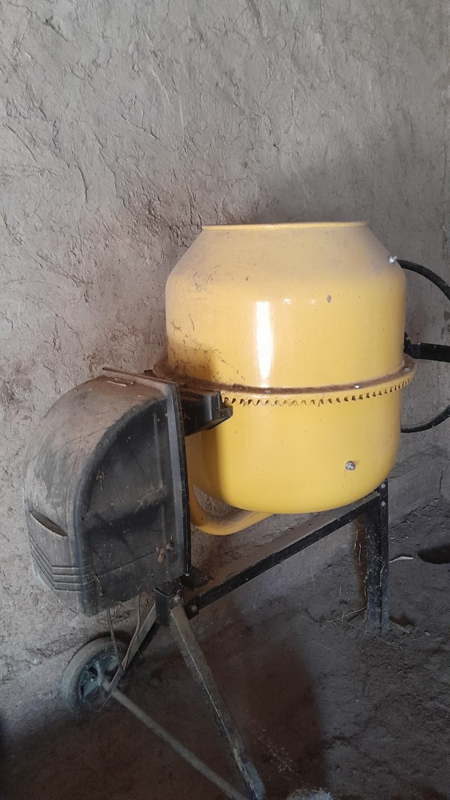 Gipkiy kamen uchun asbob uskunalar sotiladi, srochna