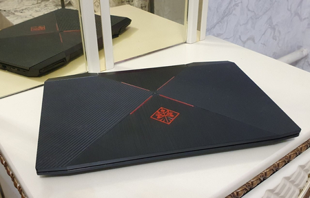 Hp omen 15 sotiladi