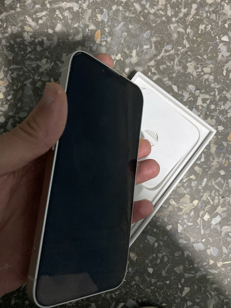 iphone 13.