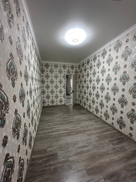 Продаю Квартиру Чиланзар 12 2х комнатная Балкон 1.5*3