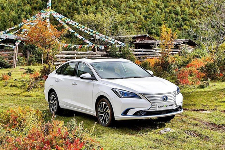 Changan Eado EV 460