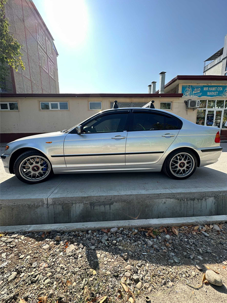 BMW E46 - 320 - 2001 год рестайлинг, 360,000км-механика. 14,000уе