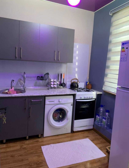 Продается квартира феруза ЭКО базар 2/3/4 47м²