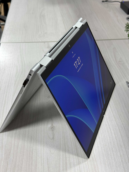 HP Elitebook 14 512SSD/16GB 12Gen