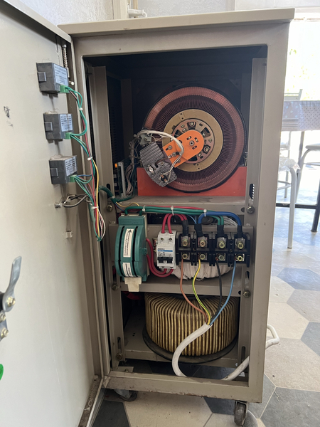 ANDELI SVC-D30000VA 1faza