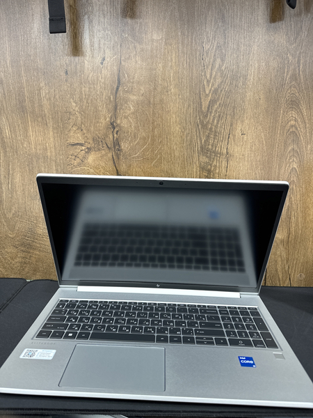 Новый Hp elite book 14 проц i5 ОЗУ 16 хард 512 SSD