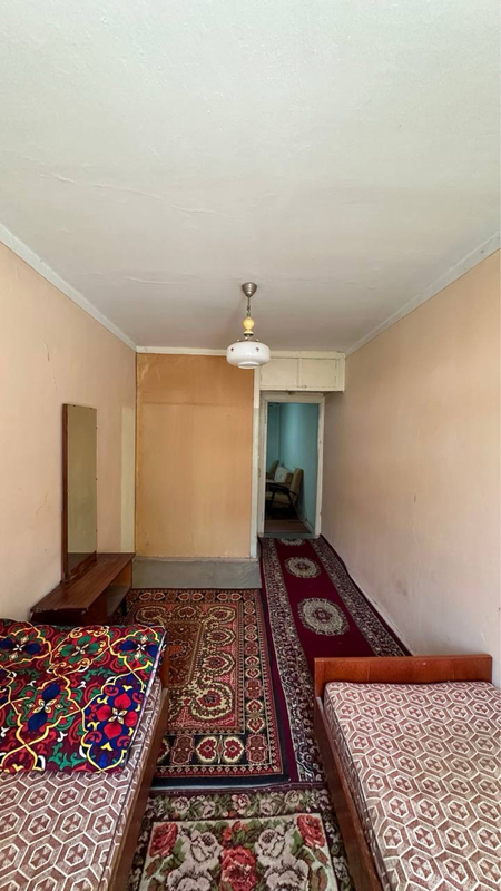 Продается 2 ком. Квартира площадью 48 кв.м. В Микрорайоне ор. Базар