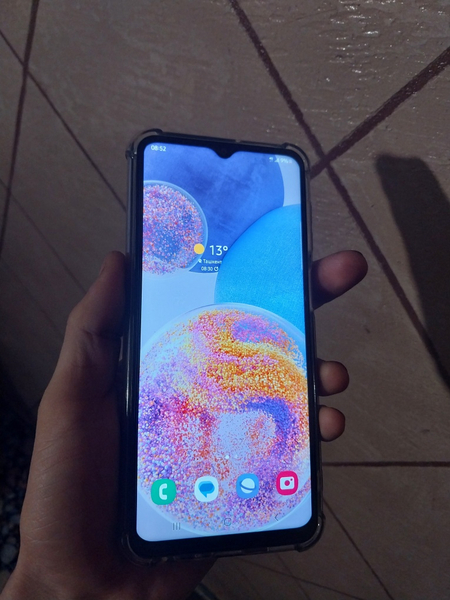 Samsung Galaxy A23 64gb ideal