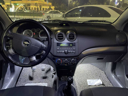 Nexia 3 oq 2017 yil Ideal Holatda