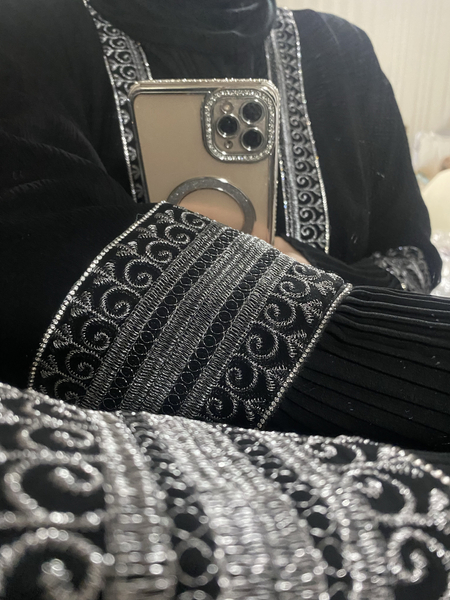 Abaya Arabistondan kelgan yangi kiyilmagan
