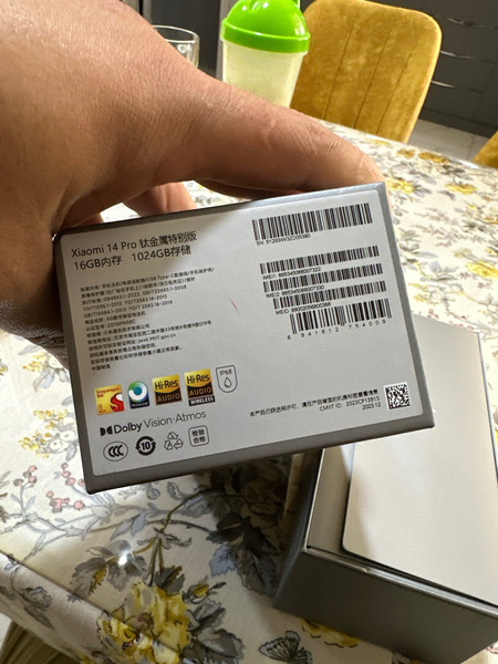 xiaomi 14 pro titanium 1 terabayt