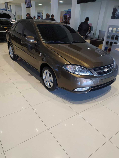янги Gentra Lacetti AT Plus сотилади