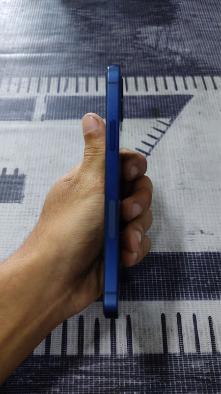 Iphone 12 sotiladi