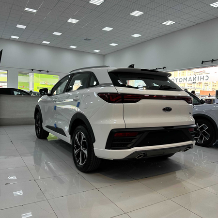 JAC JS6 Full 2024: Luxury Edition 1,5 turbo kredit 1 kunda