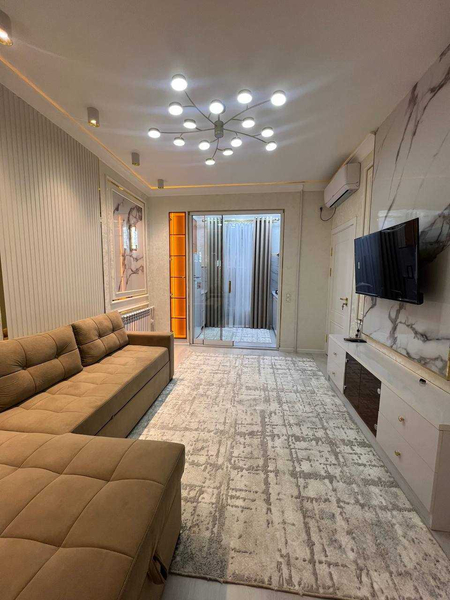 V4590 2в3/2/4 Чиланзар 3кв Ор Макро, Торговый центр 48м2 Евро ремонт
